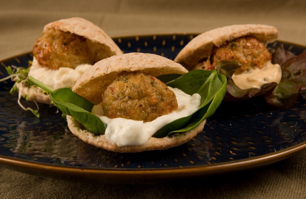 Meatball Mini Pitas | Rosemount Foods